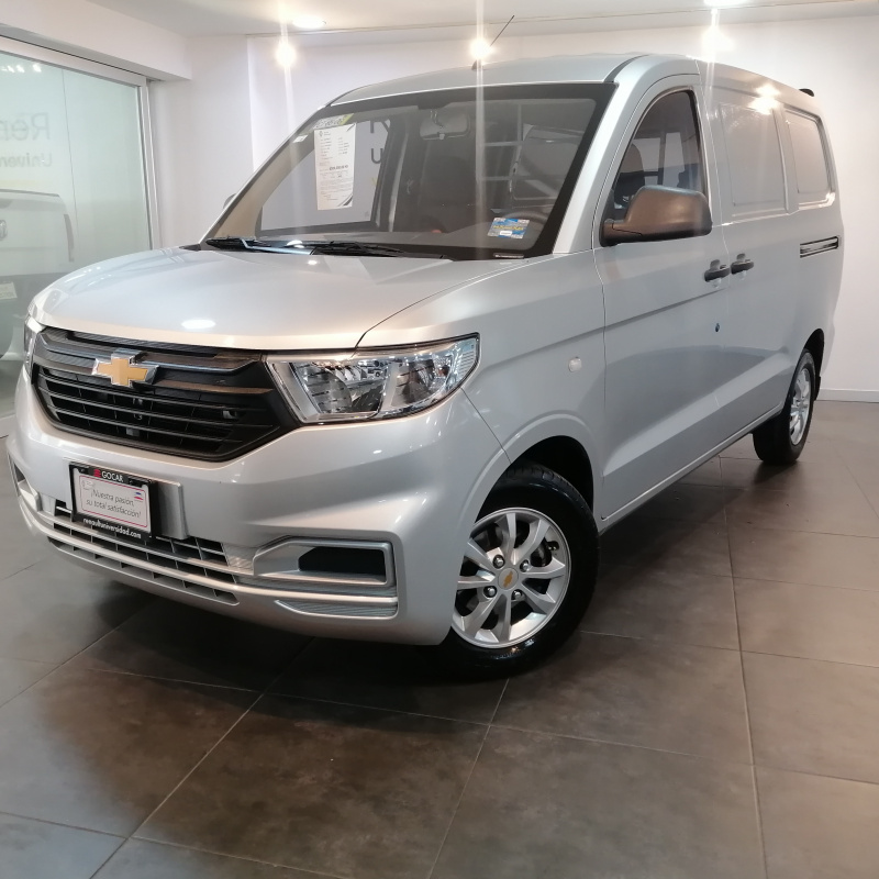 Seminuevos Gocar - Chevrolet-Comerciales-Tornado-Van-2022