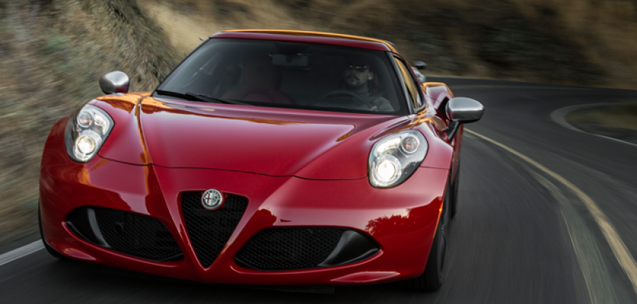 Alfa Romeo C4: El mejor auto deportivo de lujo para comprar en 20