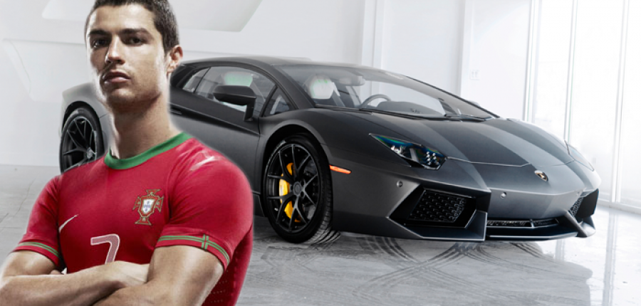 Video: La increíble colección de autos de Cristiano Ronaldo