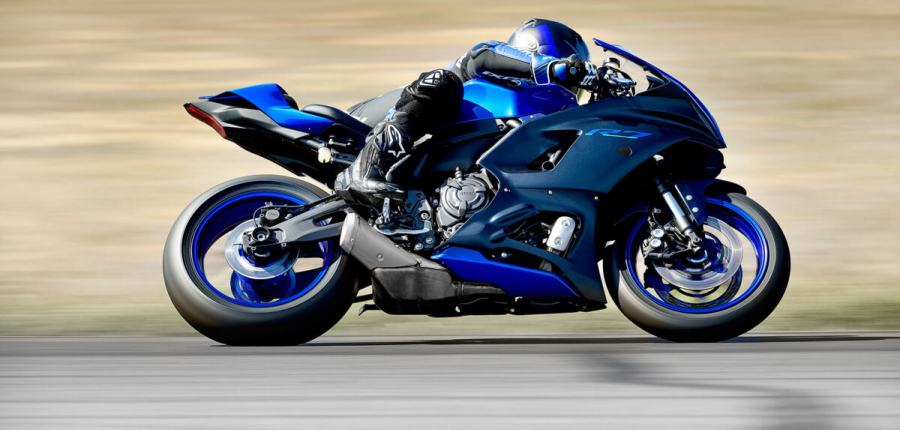 NUEVA YAMAHA R7 2022 ¿UNA MT07 CON CARENADO DEPORTIVO?